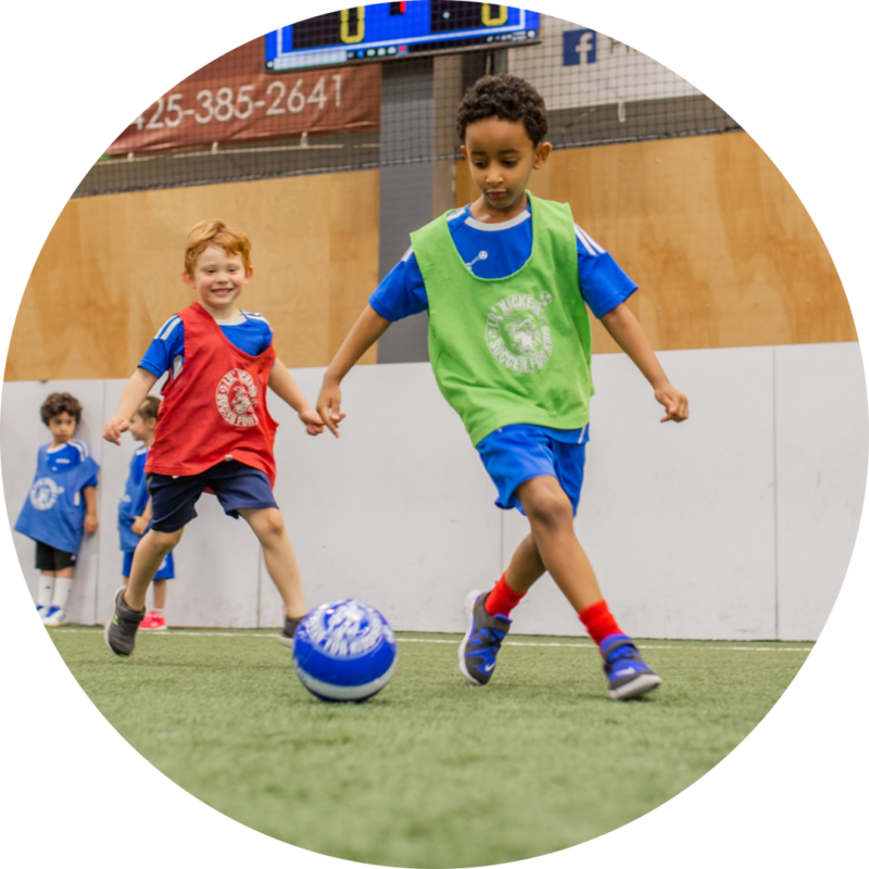 Soccer classes for kids ages 18 months - 12 years | Lil' Kickers